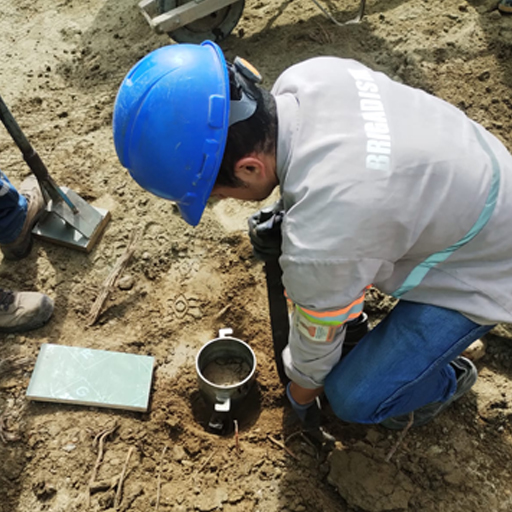 ConstruLab – Asesoría y Servicios en Ensayos de Laboratorio para Materiales de Construcción